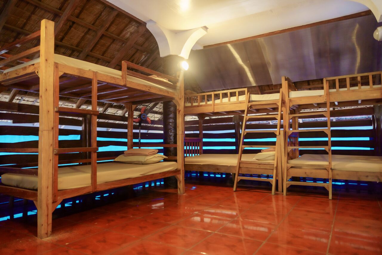 Rooms - Crystal Beach Resort
