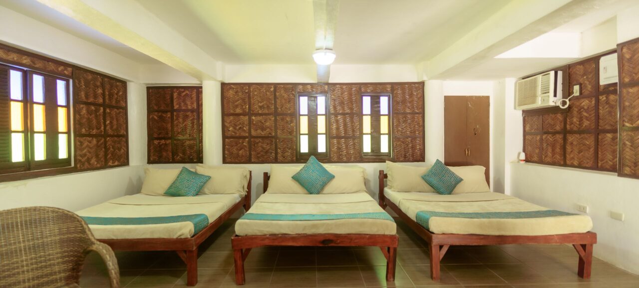 Rooms - Crystal Beach Resort