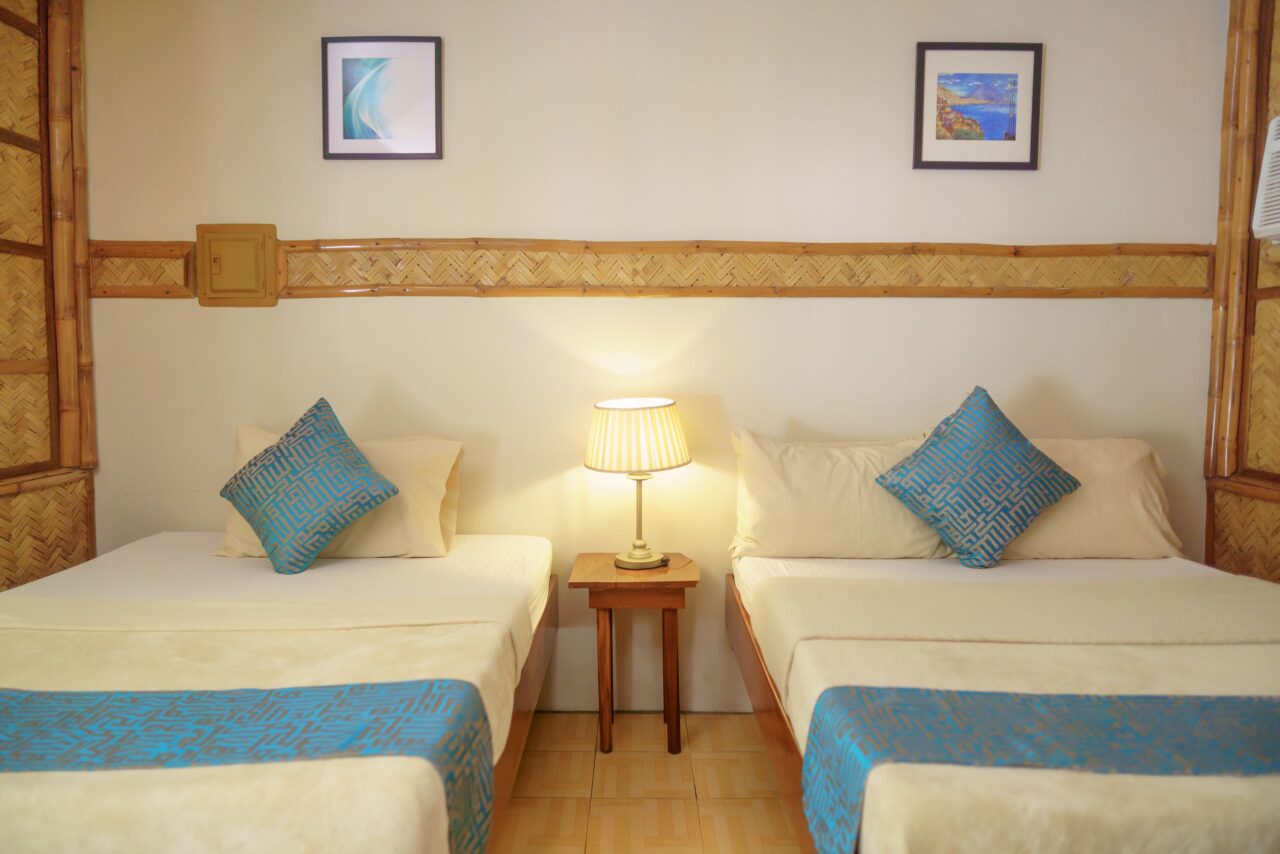 Rooms - Crystal Beach Resort